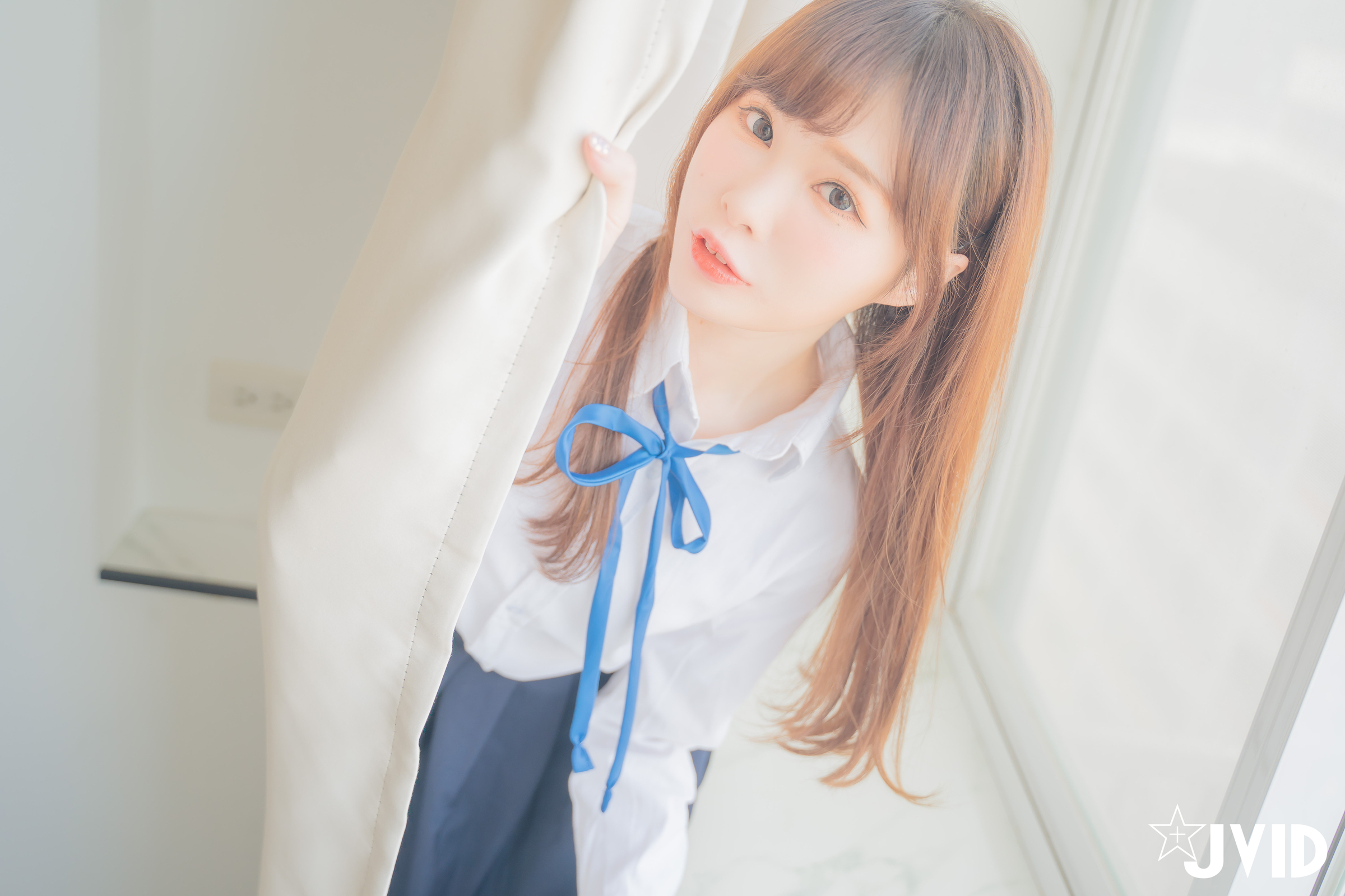 JVID 新人！全裸無碼） [ 看起來人畜無害的小隻馬私底下竟是放蕩的小妖精 ] （隱藏版首週免費觀看 20 min 淫叫自慰片！）