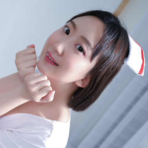 情趣薄紗！翹臀美人「Lara Fan 雙囍」大膽開腿好誘惑！